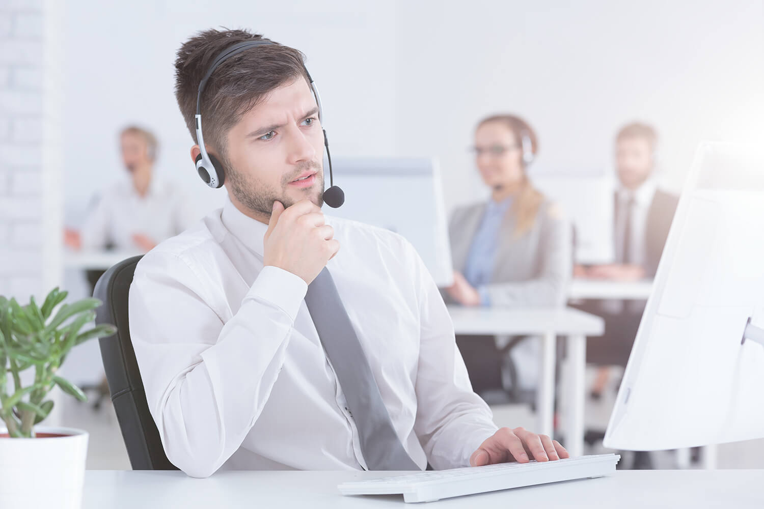 Customer Experience & Engagement